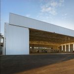 Fechamento lateral metálico - Negócios Locais